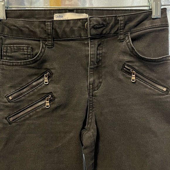 Zara | Jeans | Zara Zippered Accent Jeans | Poshmark